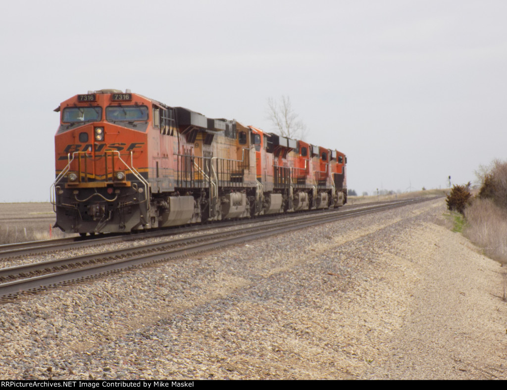 BNSF 6831